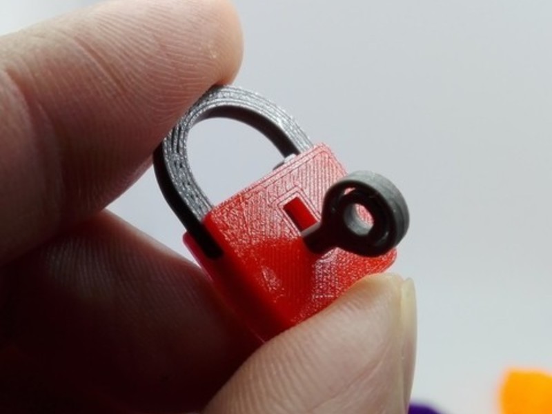 Mini Lock With Key : Toybox - 3D Print Your Own Toys